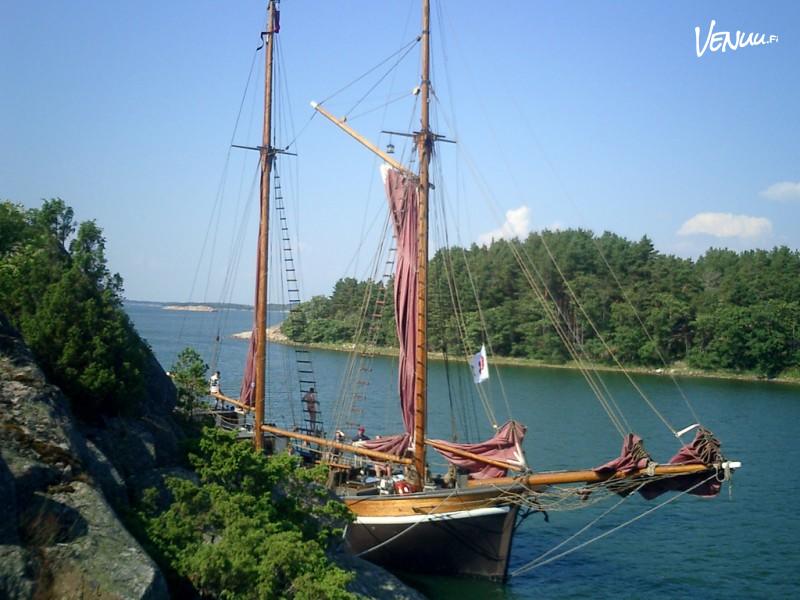Kaljaasi Olga - Katso kuvat ja varaa helposti - Venuu.fi