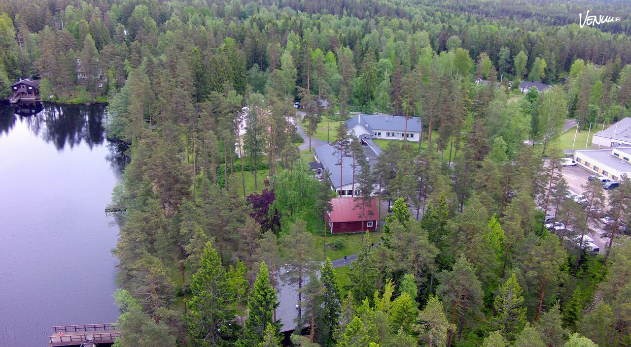 Hotelli Lepolampi / pieni rantasauna - Katso kuvat ja varaa - Venuu.fi