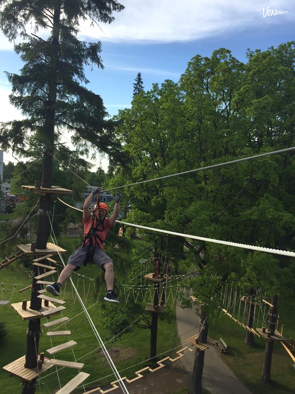 Elämys: Hugo Park Aulanko / Seikkailupuisto - Katso kuvat - Venuu.fi