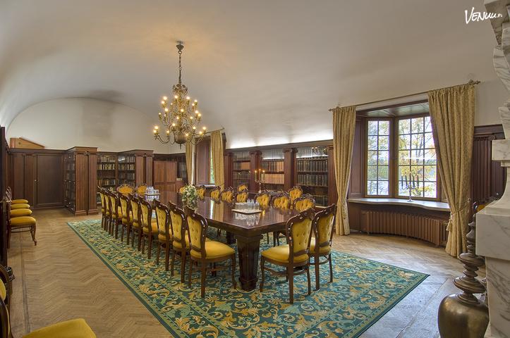 Vanajanlinna / Vanha Kirjasto - Katso kuvat ja varaa - Venuu.fi