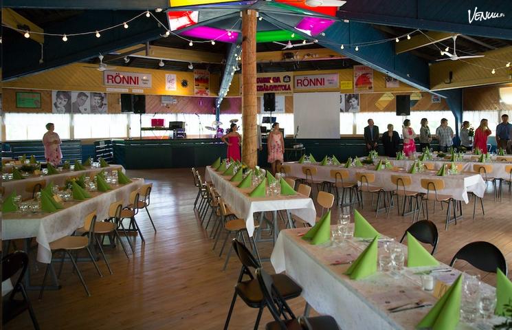 Rönnin tanssilava/kesäteatteri - Katso kuvat ja varaa - Venuu.fi