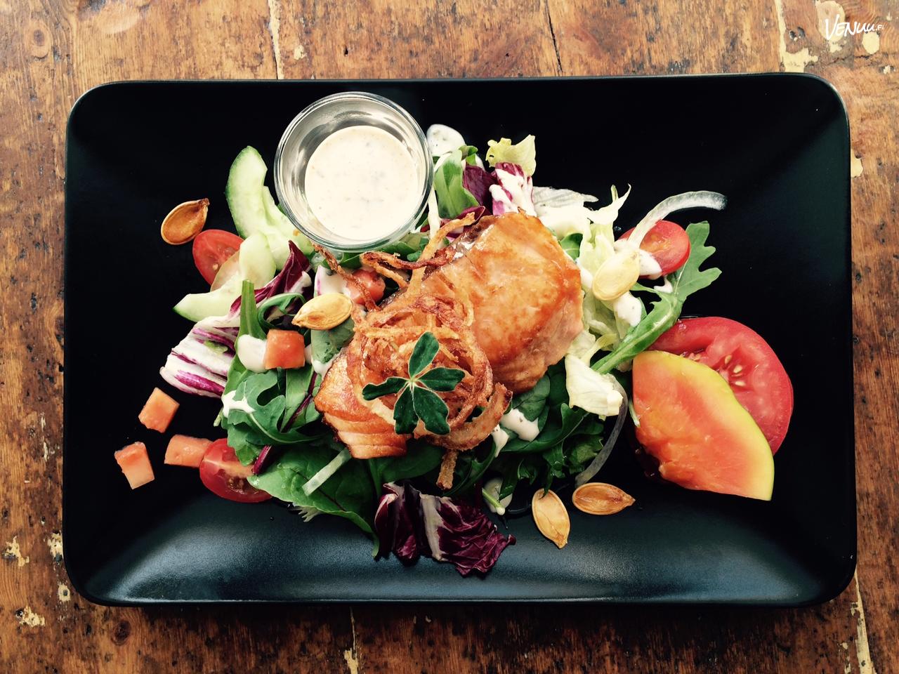 Cafe Pispala - Katso kuvat ja varaa helposti - Venuu.fi