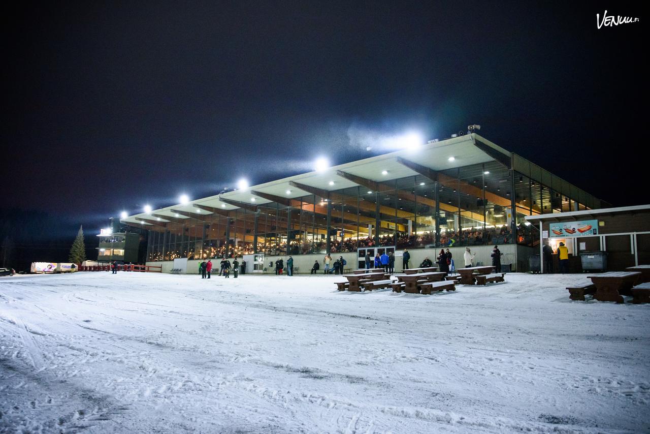 Kuopion Ravirata / Kokoustila - Katso kuvat ja varaa - Venuu.fi