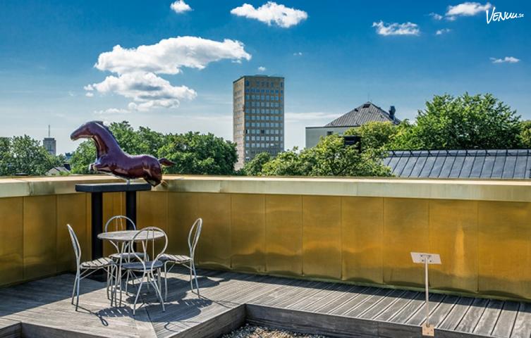 Sven-Harrys konstmuseum / Takterrassen - Se bilderna och - Venuu.se