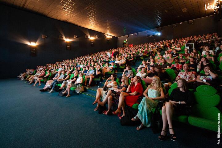 Kino Nowe Horyzonty / Sala 4 - Zdjęcia i ceny - Venuu.com