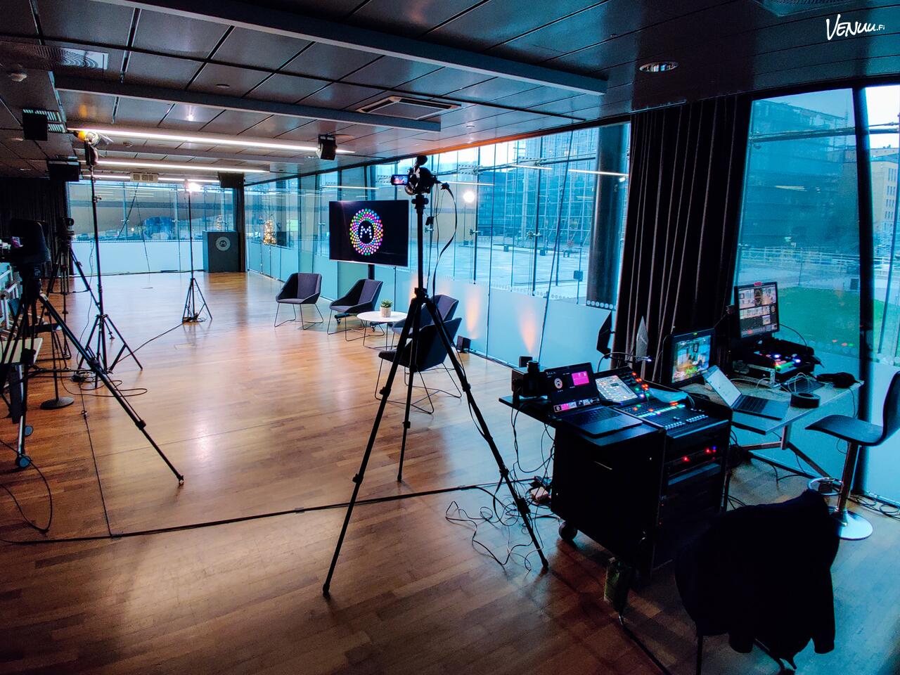 Musiikkitalo / Terassilämpiö - Katso kuvat ja varaa - Venuu.fi