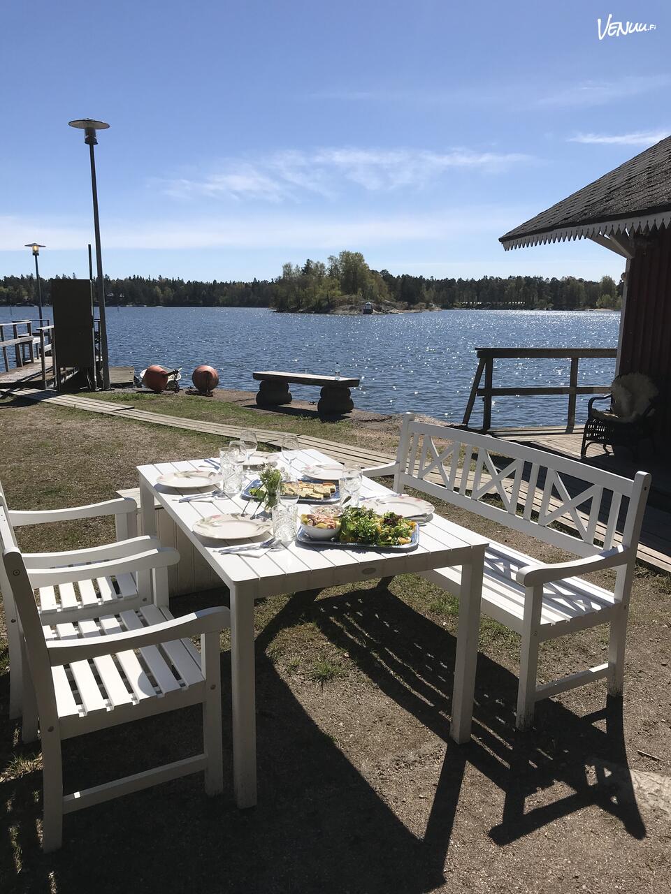 Furuvik rantasauna / Saunat.fi - Katso kuvat ja varaa - Venuu.fi