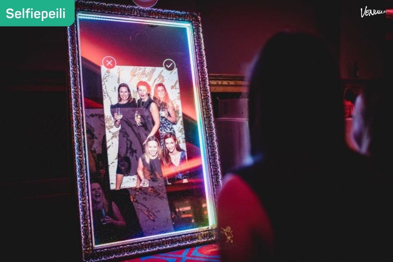 iBox Photo Booth - Varaa tapahtumaasi - Venuu.fi
