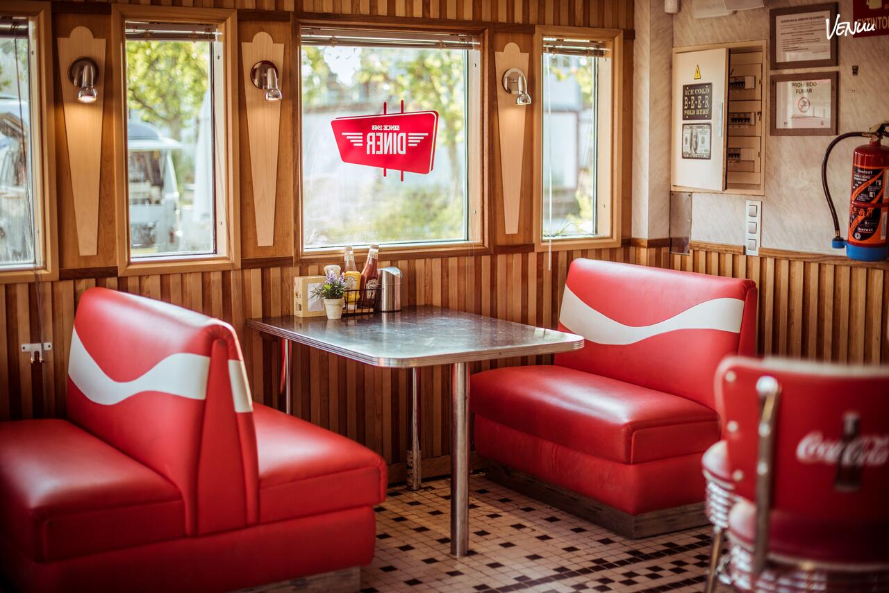 Autocine Madrid - Reserva para tu evento - Venuu.com