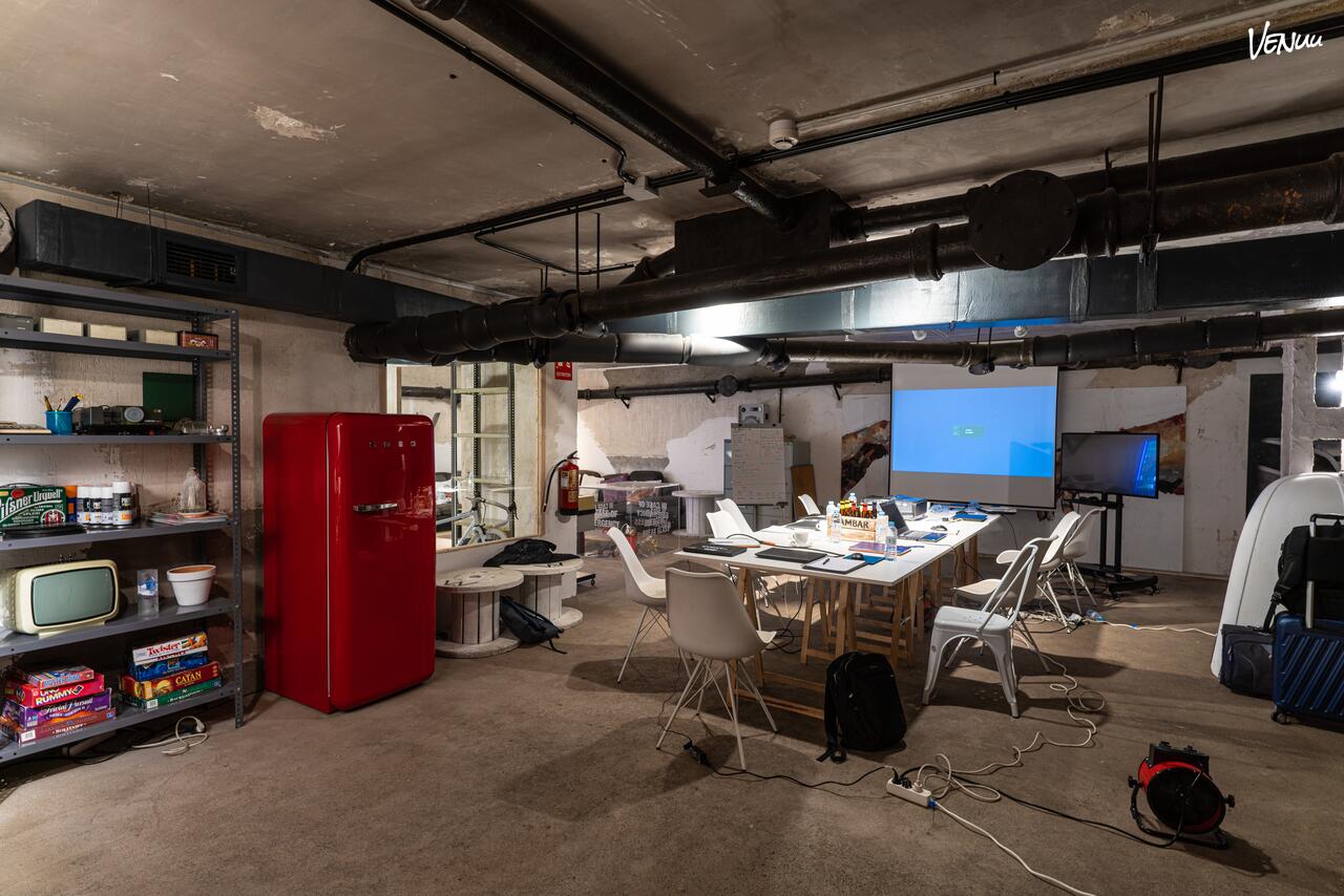 White Lab / Sala BUNKER - Reserva para tu evento - Venuu.com