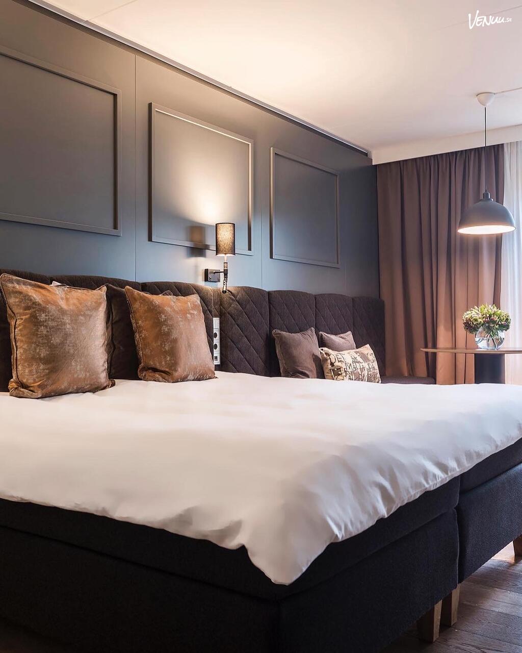 Radisson Blu Scandinavia / Atrium Bar & Restaurang - Boka - Venuu.se