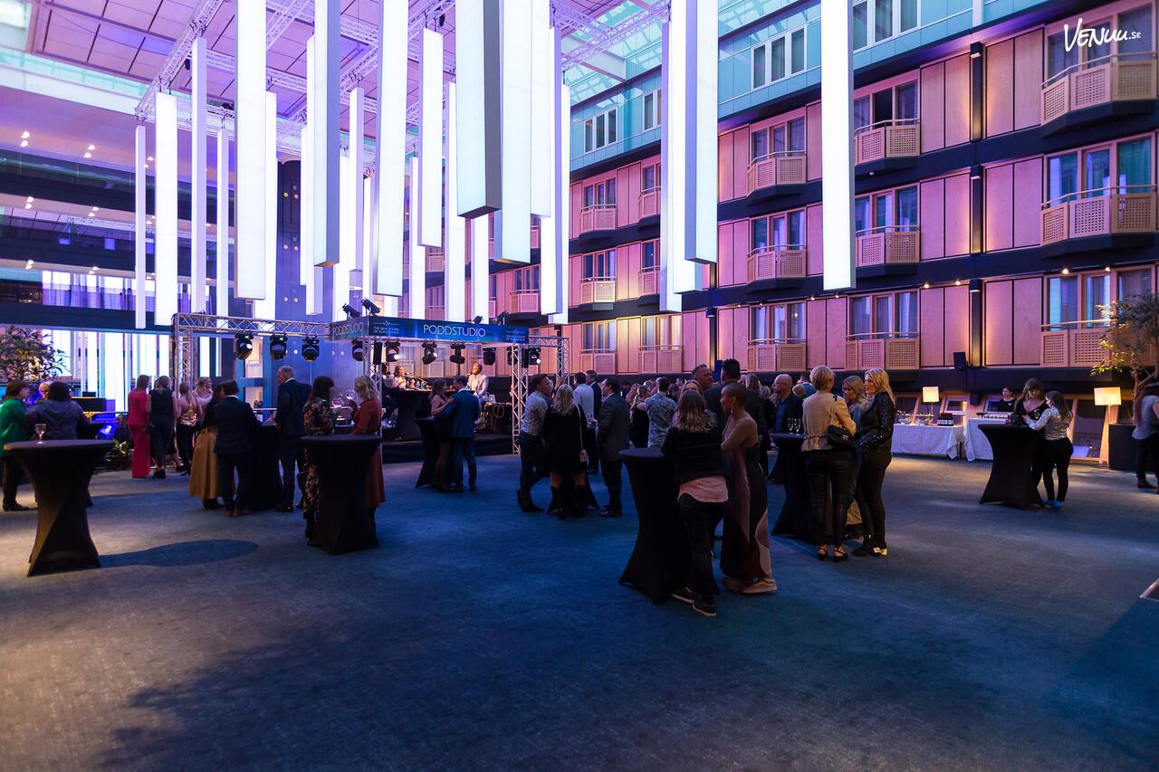 Radisson Blu Scandinavia / Atrium Bar & Restaurang - Boka - Venuu.se