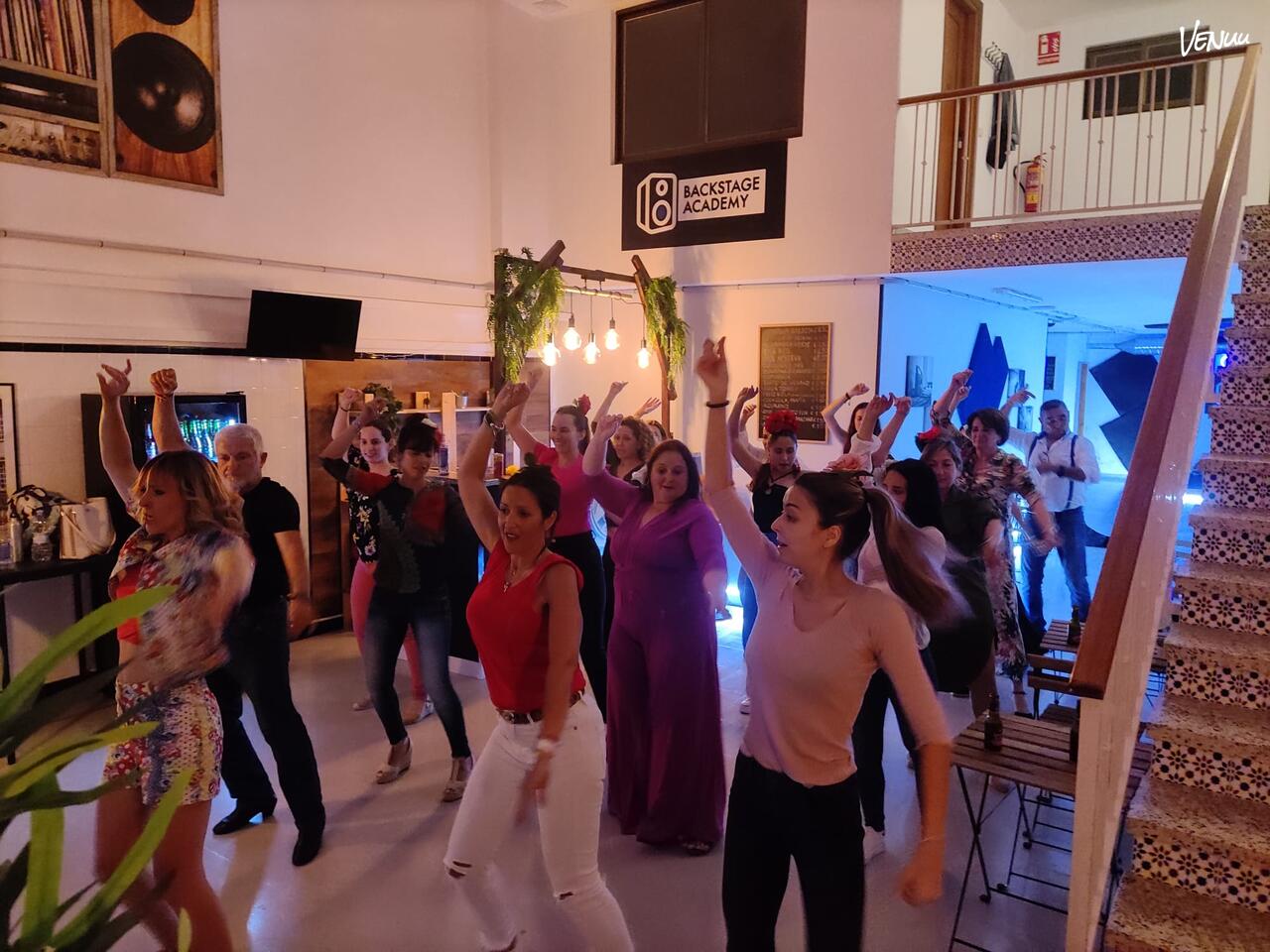 Backstage Academy - Reserva para tu evento - Venuu.com