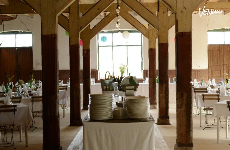 Kehla Stall | Juhlatila - Katso kuvat ja varaa helposti - Venuu.fi